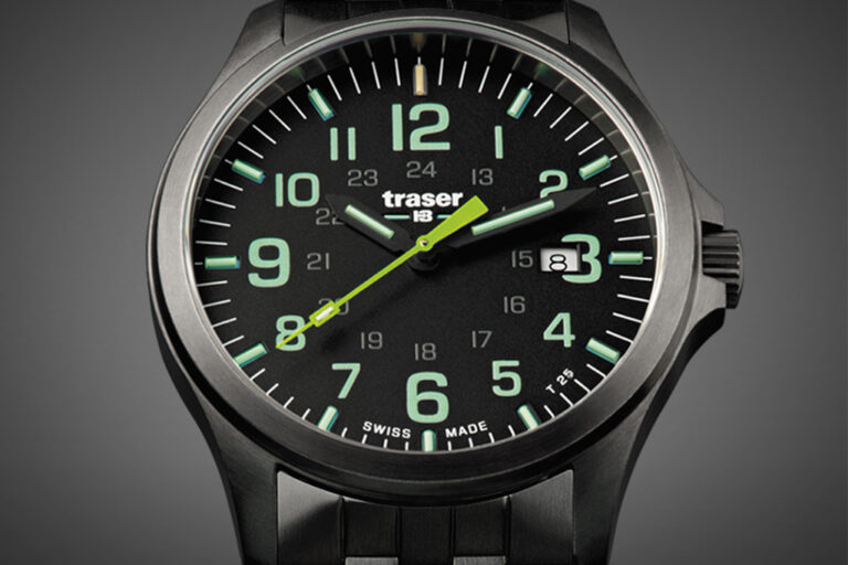 Traser P67 Officer Pro GunMetal Black/Lime - 107869 - Metal Badge